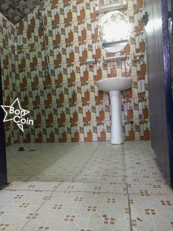 Chambre moderne à louer à Ndokoti, Douala, prix 45,000 FCFA - Cameroun ...