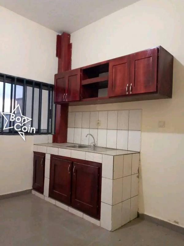 Appartement haut standing à louer à Yaoundé, Nkolfoulou, prix 100,000 ...