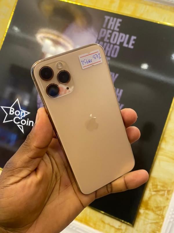 iPhone 11 Pro 256Go Gold , prix 275,000 FCFA - Cameroun, Douala | Boncoin