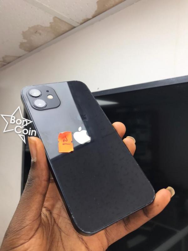 iPhone 12 64Go, prix 220,000 FCFA - Cameroun, Douala | Boncoin